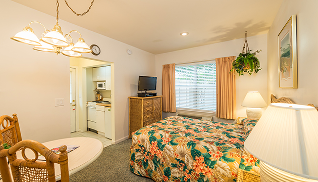 Rooms & Rates | The Cozy Inn